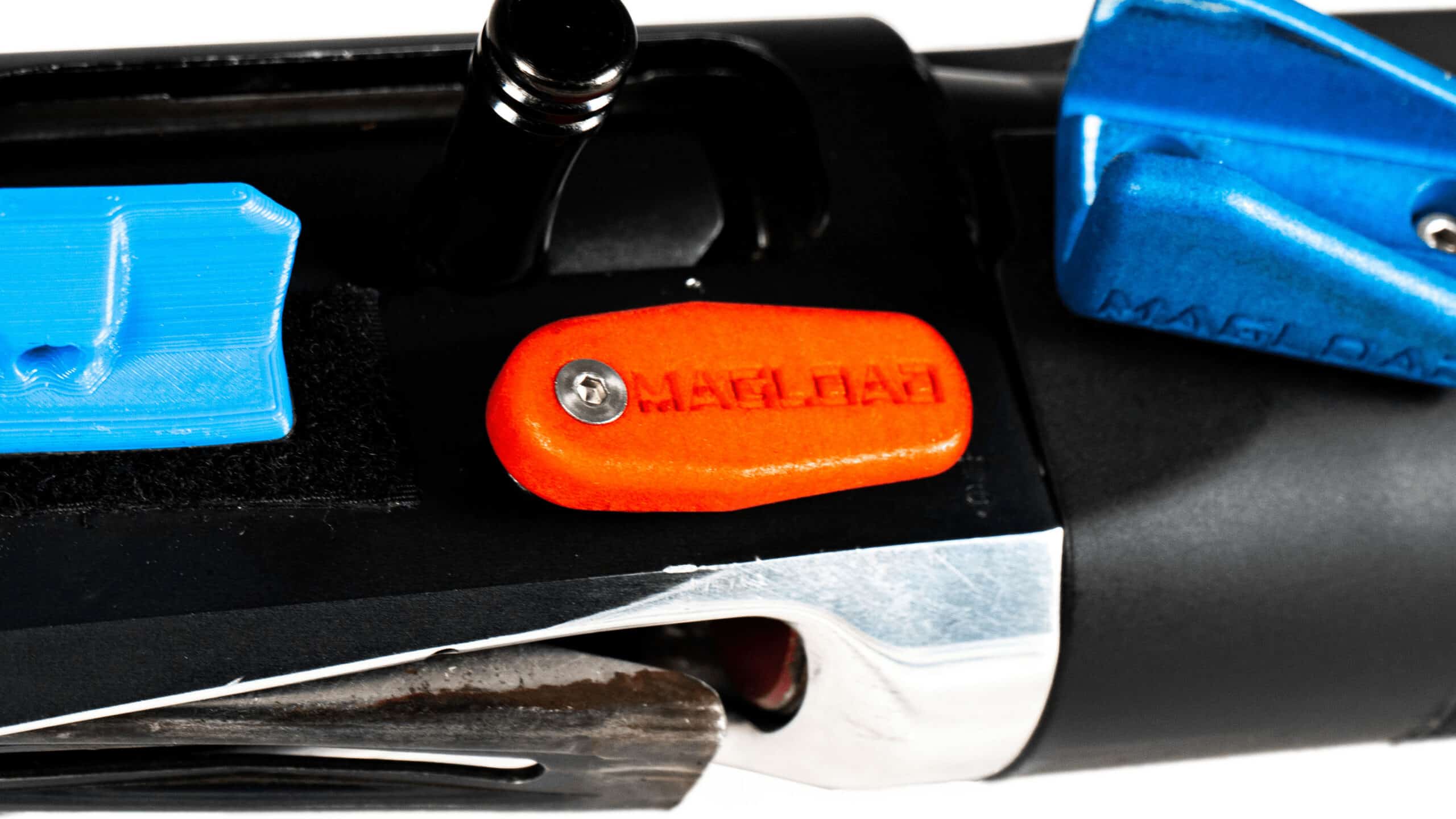 Magload Enlarged Shotgun Bolt Release Button - Red - Peter J Starley Kft
